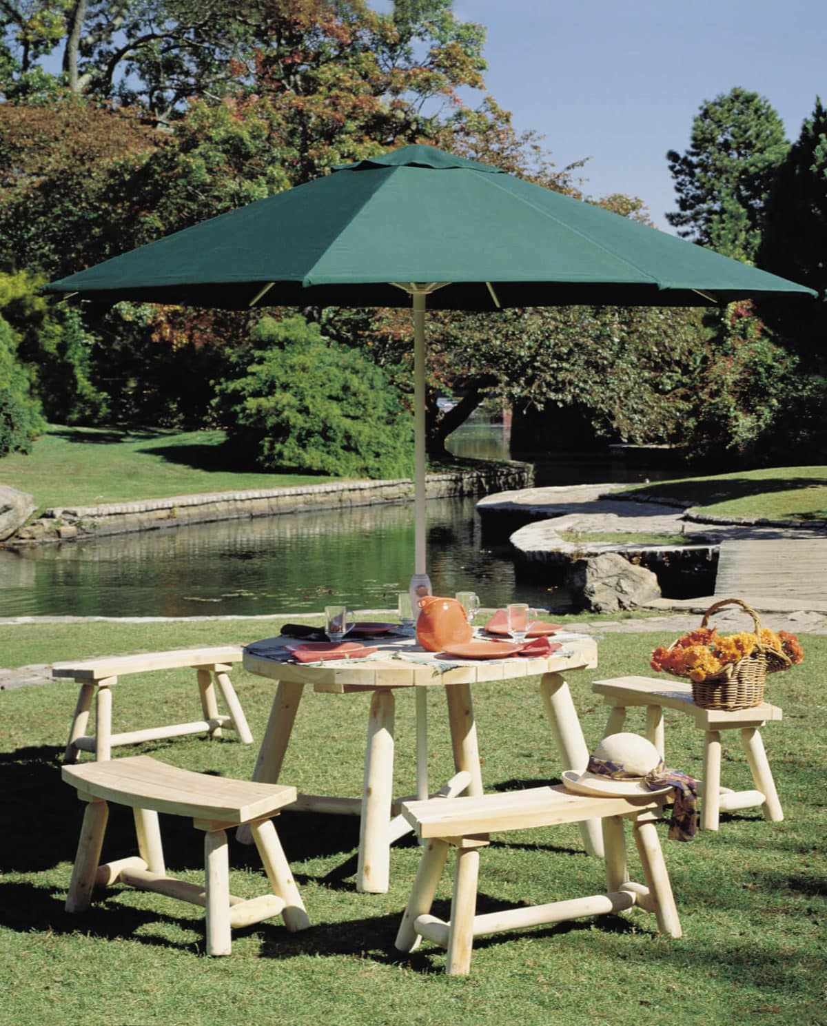 Acheter table de jardin Parasol Ronde en bois - Cèdre & Rondins
